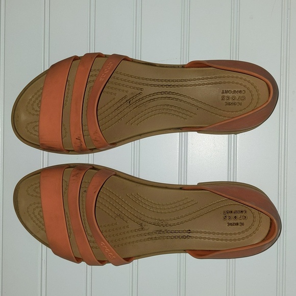 CROCS | Shoes | Crocs Womens Size 9 Iconic Crocs Comfort Light Orange ...